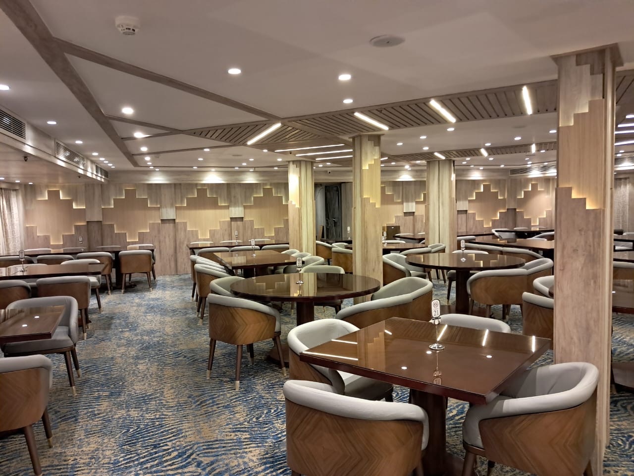 MS Nile Dolphin | Egypt Escapes - 5-Star Nile Cruise Holiday